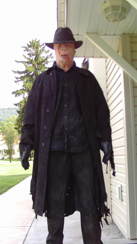 FRIGHT NIGHT AT BRITIN - A HALLOWEEN STORY by DavidR